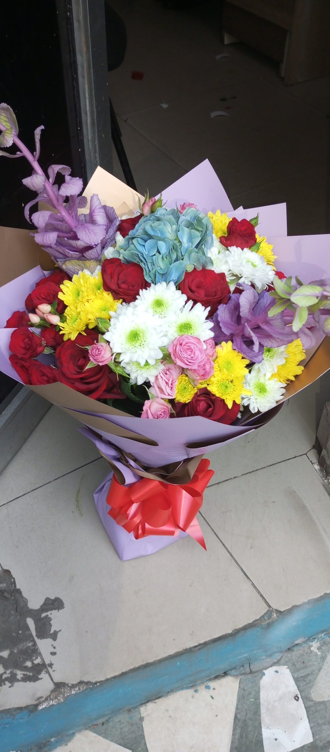 Fresh flowers bouquet – Flowerexpression